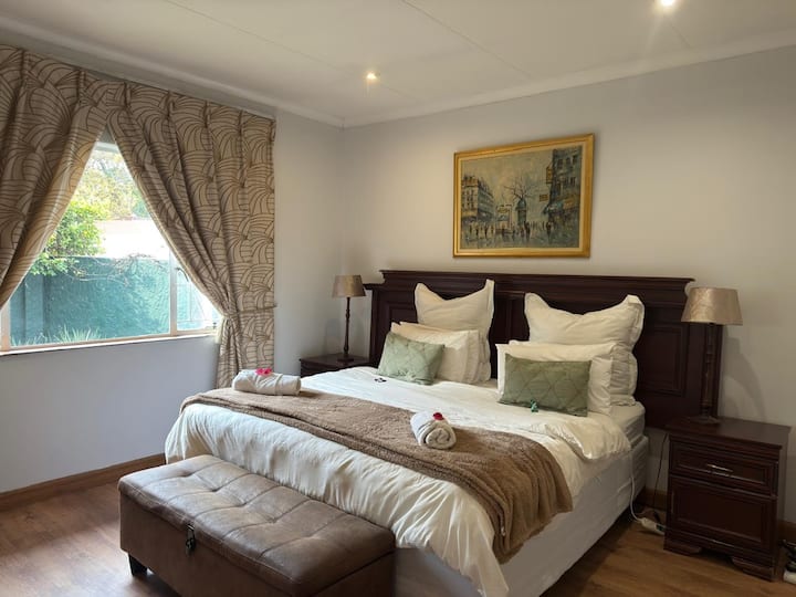 Serene Family Cottage (Upgraded) - Sandton