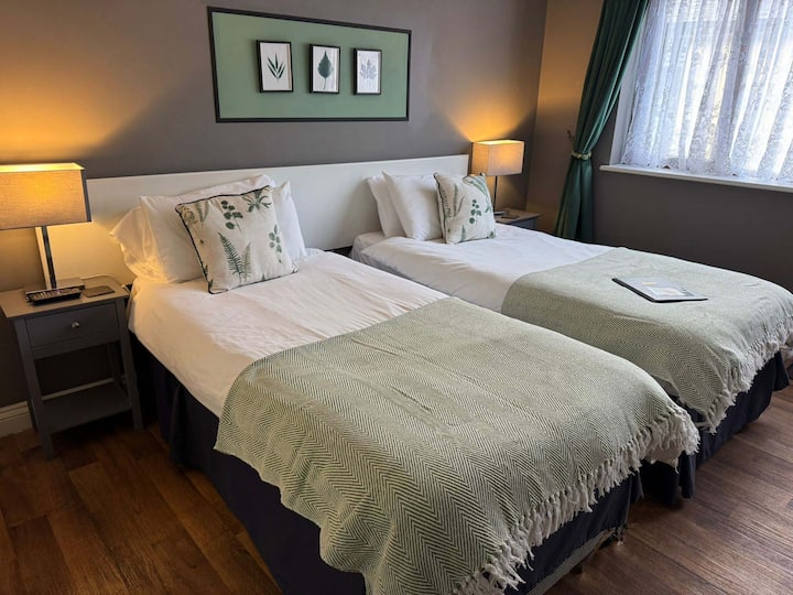 The Award Winning Farmers Boy Inn - Double Rooms - Ross-on-Wye