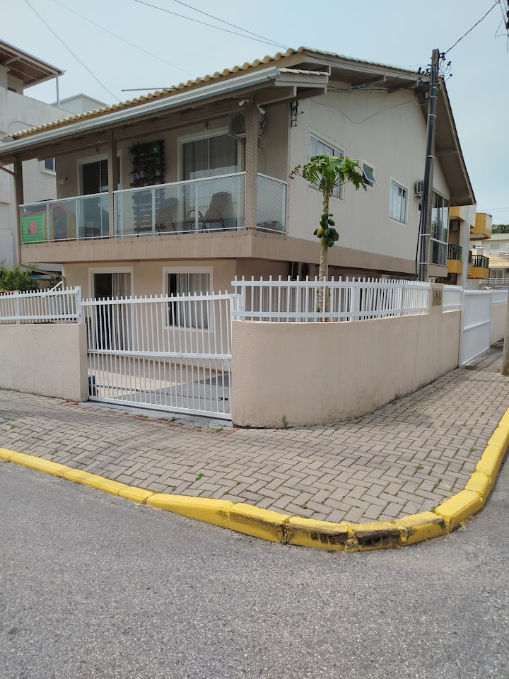 Casa 3 - Próxima Das Praias De Bombinhas E 4 Ilhas - Bombinhas