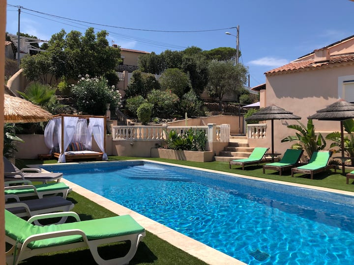 Charmant T2 Rez De Jardin Piscine Mer à Pied - Saint-Tropez