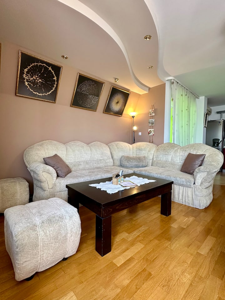 Sanny's Apartment - Gorna Oryahovitsa