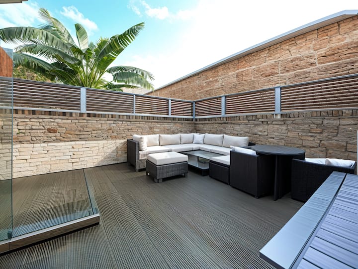 2-bed With Private Patio, Both En-suite - Fulham