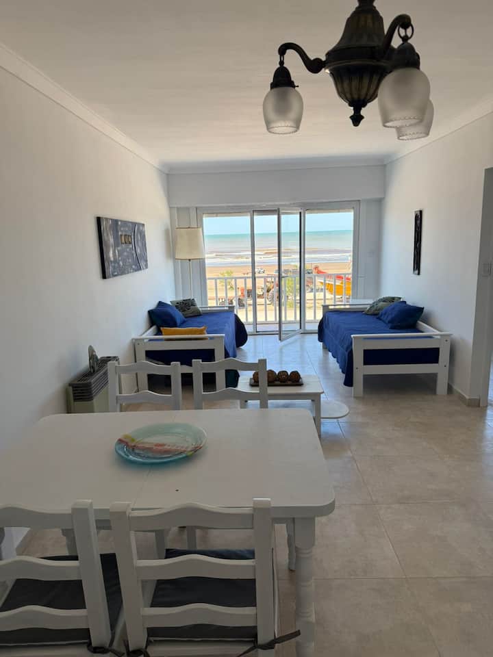 Dpto 2 Amb Frente Al Mar, Edif Costanera Claromeco - Argentina