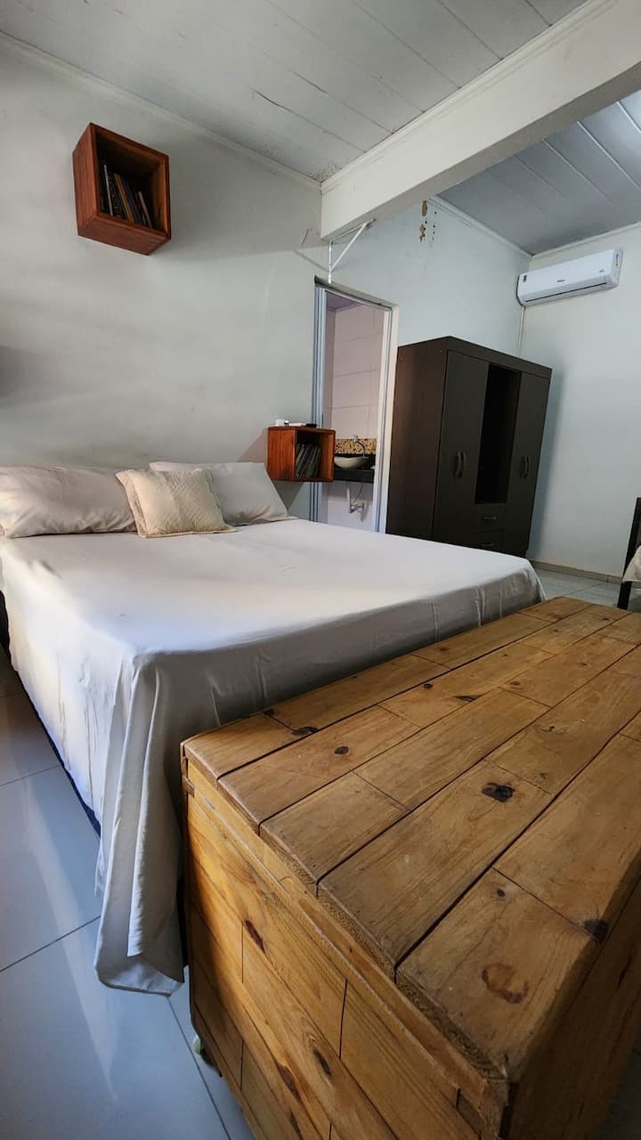 Casa Bairro Edgar Pereira - Montes Claros