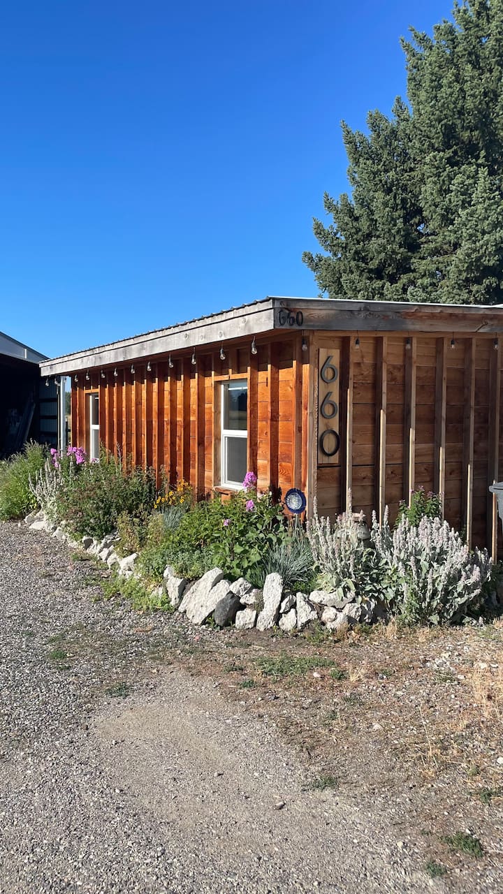 Peaceful And Comfortable 2 Bedroom/fenced Yard - Bozeman