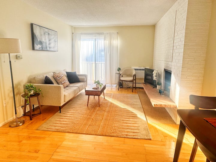 Perfect Place To Call Home For A Bit - Denver, CO