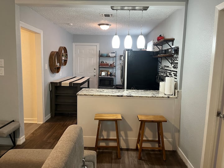 Gigi’s Cozy Mid-town Home - Midland, TX