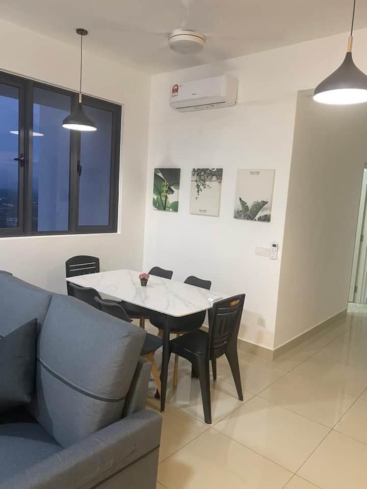 Tambu Batu Kawan Near Design Village 2 Queen  Bed - Penang