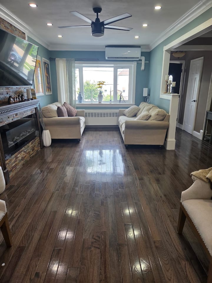 Easy & Quiet Stay - Great Neck, NY