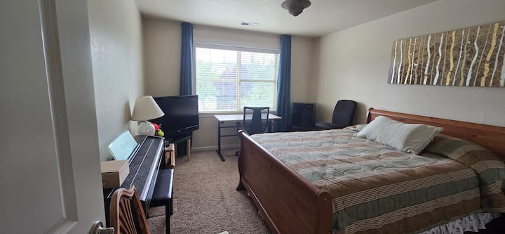 Private Room In Beautiful House 2 - Ashland, OR