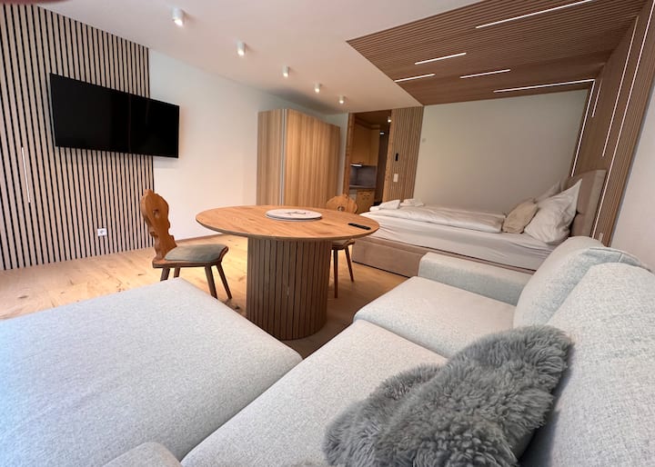 Grubhof Studio Mit Indoor Pool Und Garten - Neu - Lofer