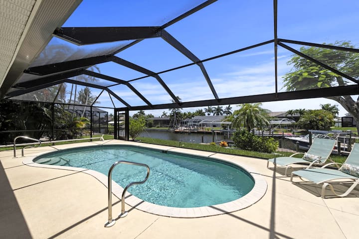 Villa Corona - 3/2 Gulf Access Solar Heated Pool Villa In Sw Cape Coral - Cape Coral, FL