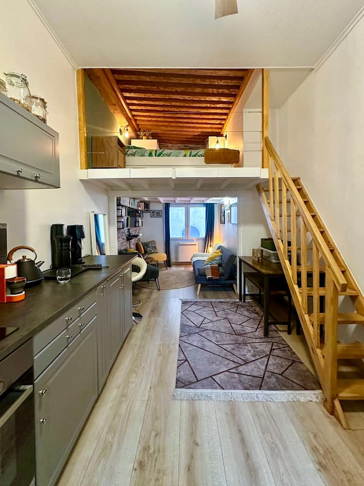 Studio Historique Au Cœur D'une Traboule, Centre - Lyon