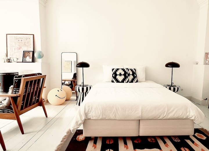 Private Artist Bwithoutb Light, Spacious & Clean! - Amsterdam