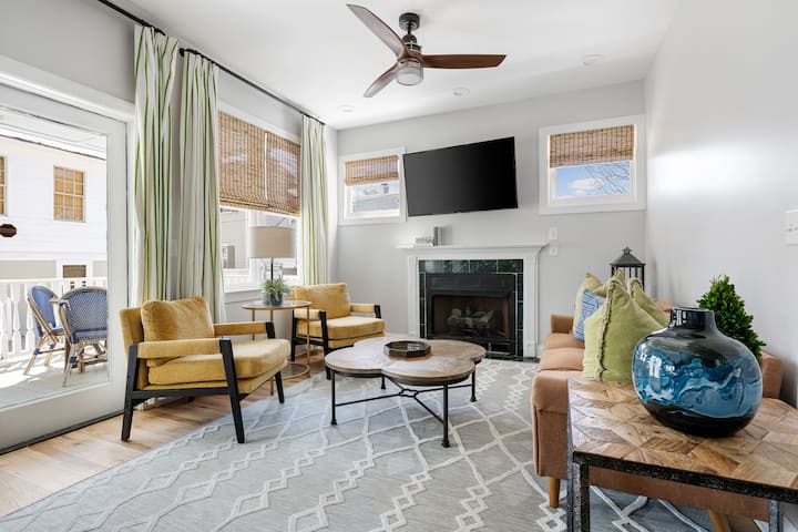 Beautiful 6br / 6ba W. Parking, Walk To King! - Charleston, SC