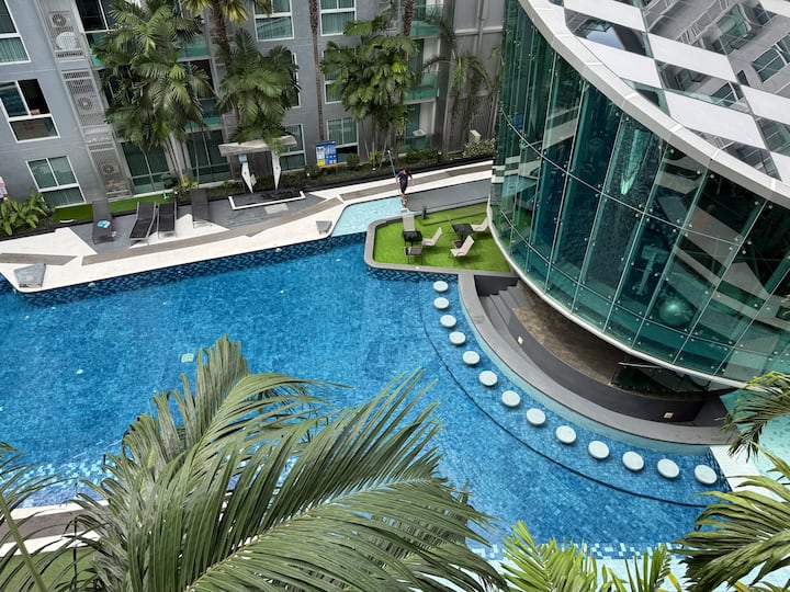 One Bedroom Pool View Building A Central Pattaya - Jomtien