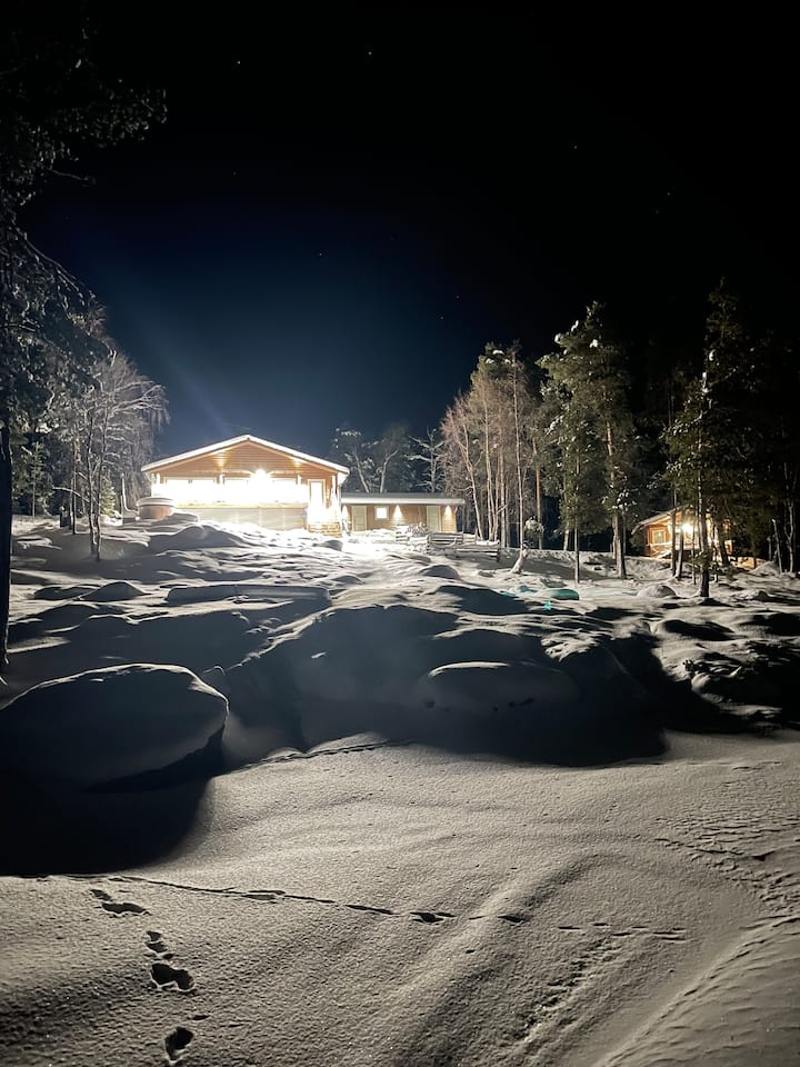 Villa Sarala, By Lake Inari, Inarijärvi, Lapland - Ivalo