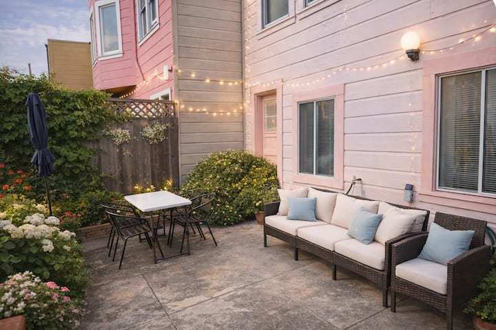 Cozy 2 Br + Nice Ocean View+parking - Steinhart Aquarium, San Francisco