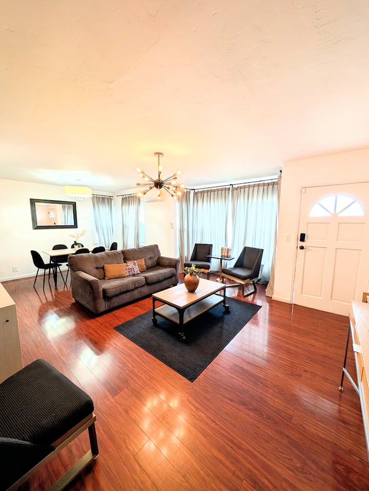 San Diego Bay Home 3bd/2 Full Bath Near Gaylord Cv - Chula Vista, CA
