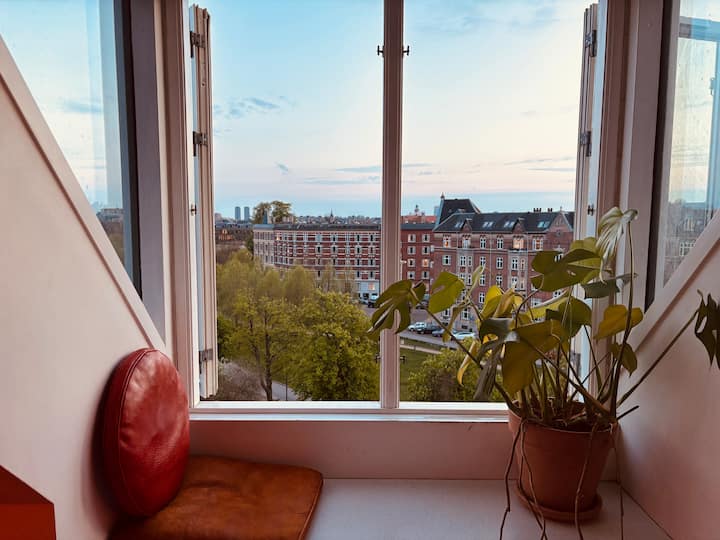 2-bedrooms, Fantastic Food Area, 1 Min From Metro. - Copenhagen