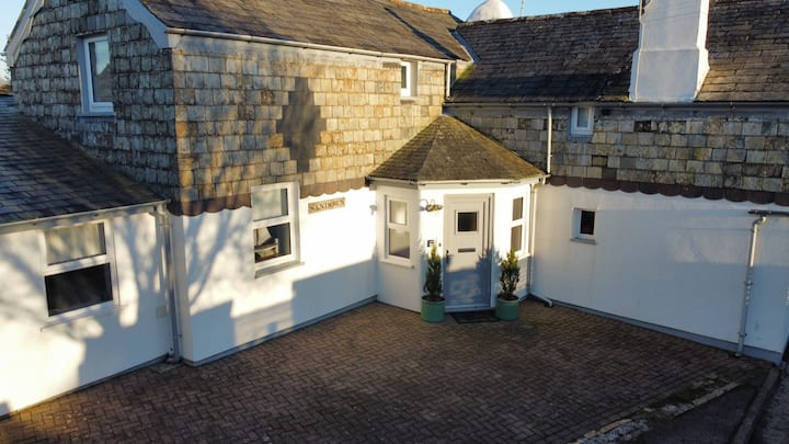 Sandown And Celia Mary's Annexe - Tintagel