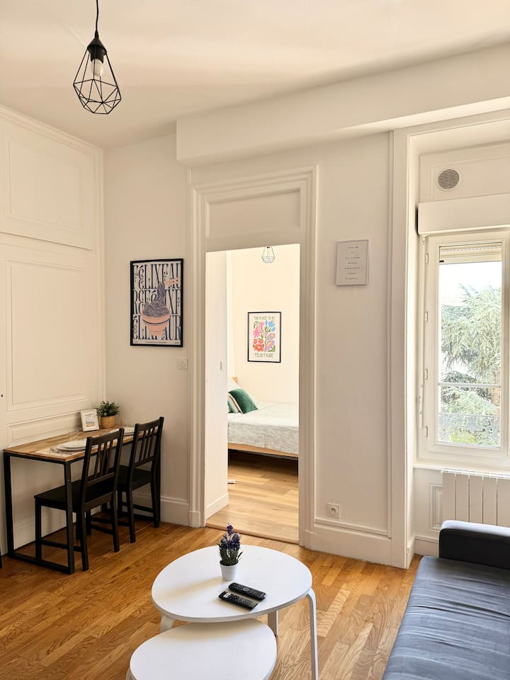 Bel Appartement Rénové Part-dieu - 2 Pers. - Lyon