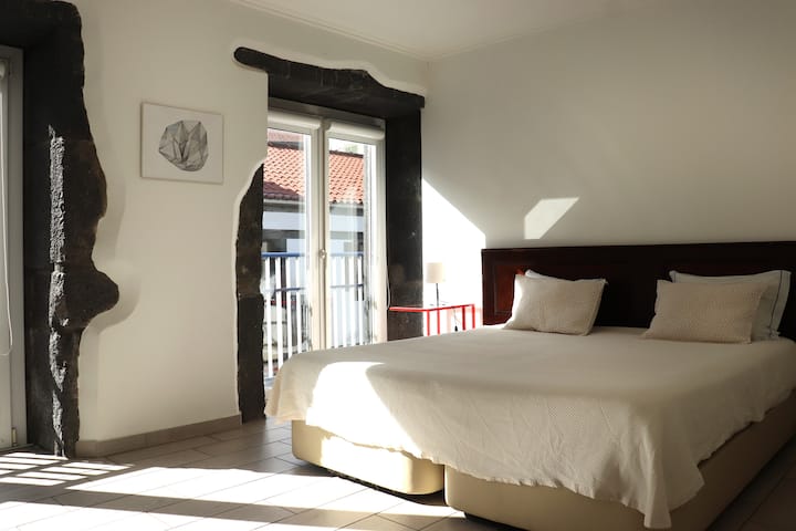 Faial Marina Apartments - Ap C - Horta