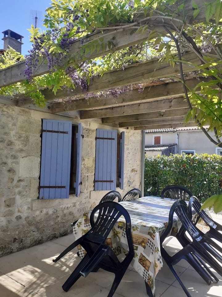 Maison Charentaise à Lorignac - Château de Beaulon