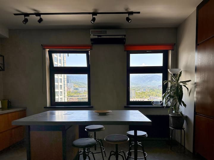 Cozy Flat With A Mountain View - Kazakhstan