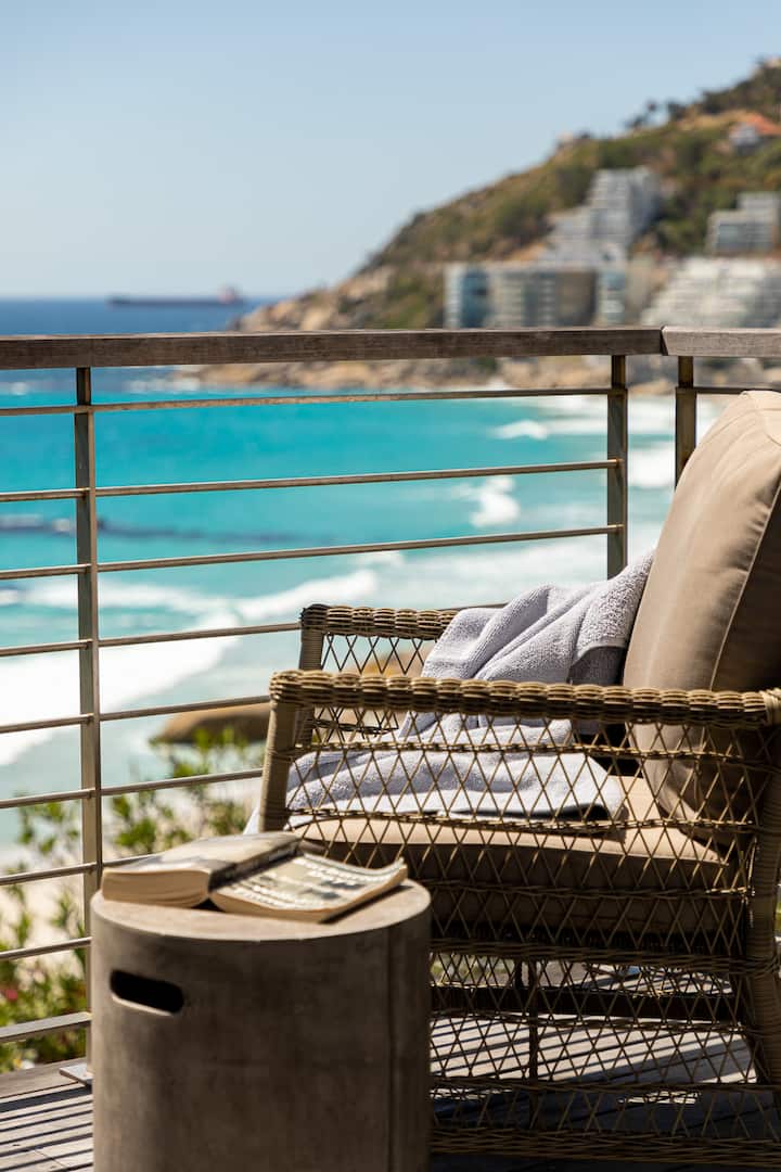 Bungalow Ulusaba - Sea. Sky. Sandcastles. - Cape Town