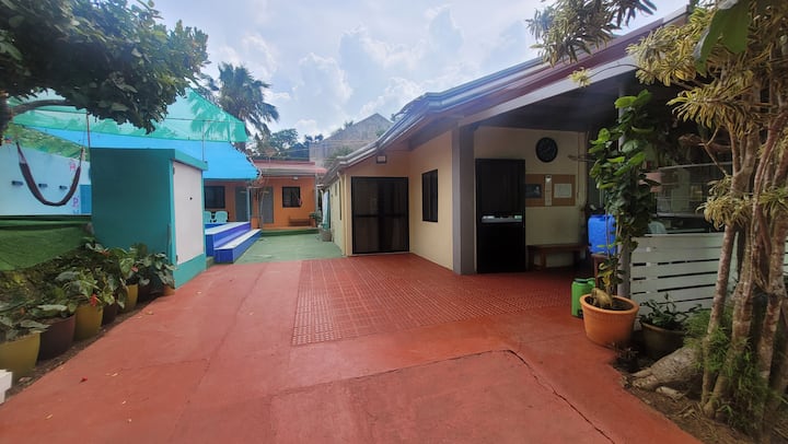 Elsa's Place Tagaytay Transient House Big Group - Tagaytay