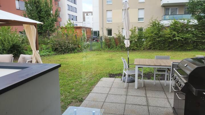 T3 Avec Jardin 4 Pers. + Bébé - Strasbourg