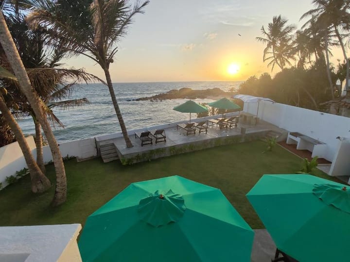 Villa One64 Beach Front 1st Floor 3br Apartment - Sri Lanka