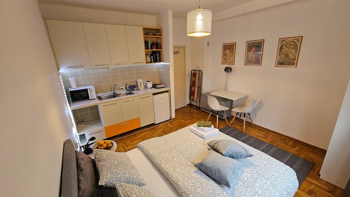Studio In The Heart Of Belgrade
Newly Renovated - Belgrad