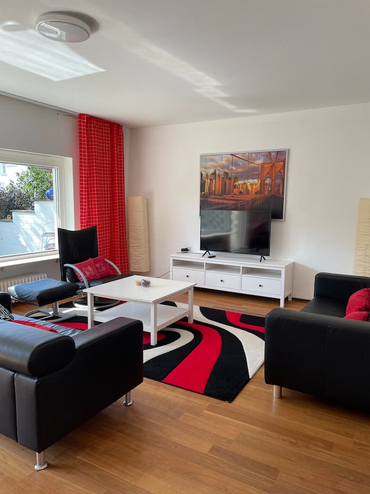 160 M2 Große Unterkunft In Bad Homburg Mit Garten - Bad Homburg