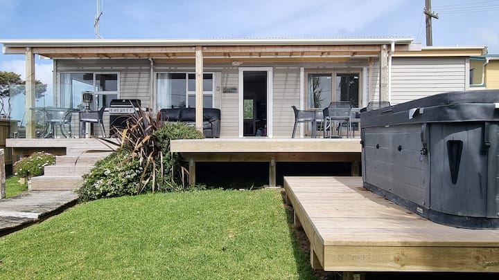 Captains Cottage & Studio - Relaxed Kiwi-style 10+ - Raglan