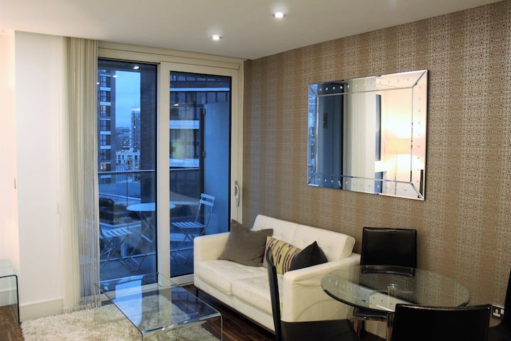 Aldgate 1 Bedroom Apartment - London