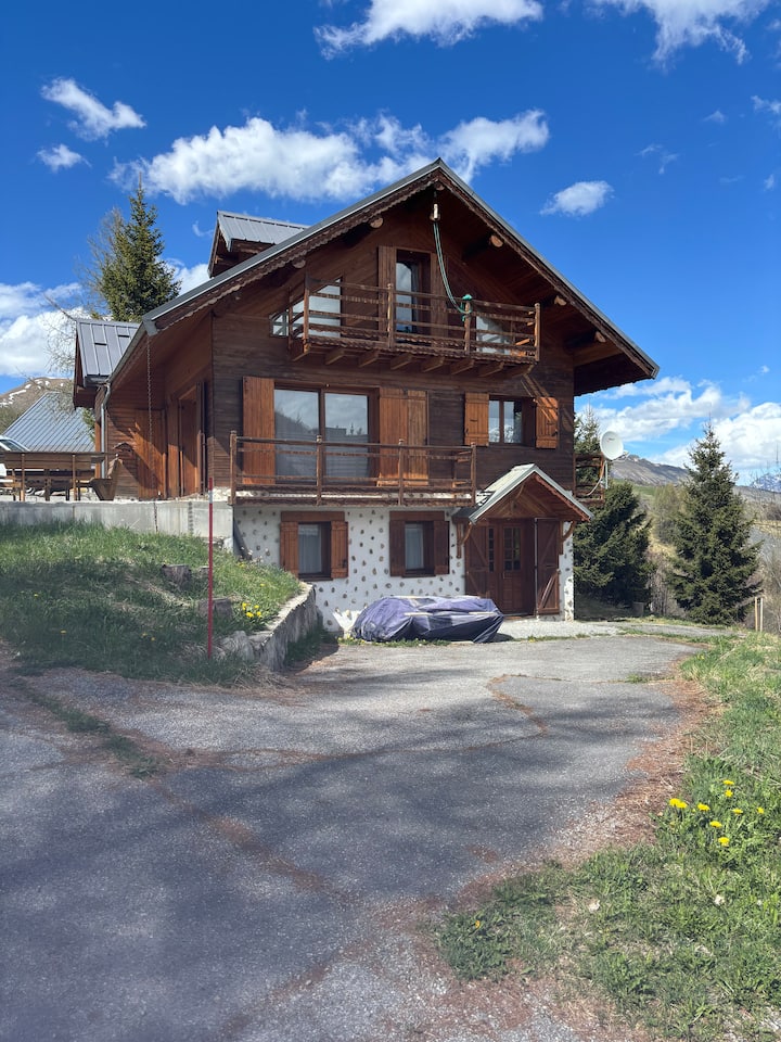 Chalet Cosy Le Romantique 
2 Logements - Le Corbier