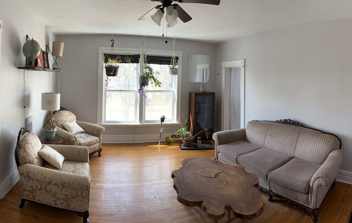 Classic Upper 1 Bedroom Apt- Downtown Piccadilly - London