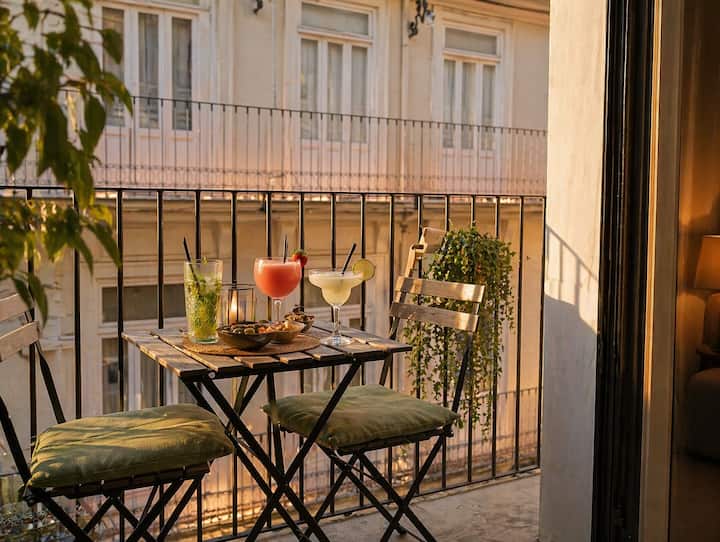 Charming Balcony Apartment • Historic Valencia - Valência