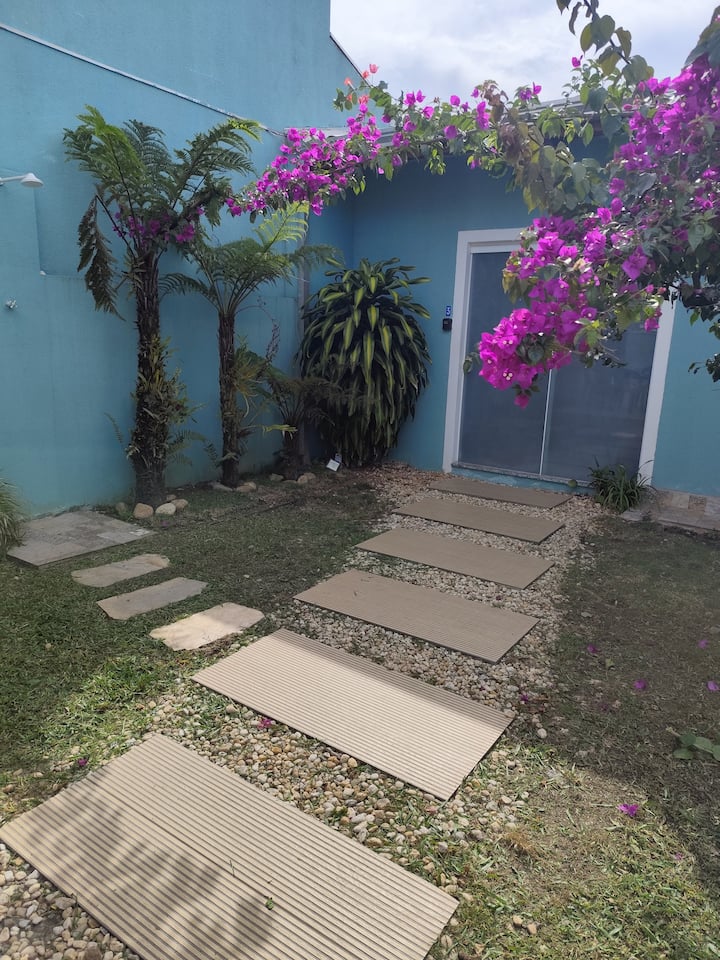 Kitnet 3 C/ Ar Cond., Completa, Segura, P/ Família - Guaratuba