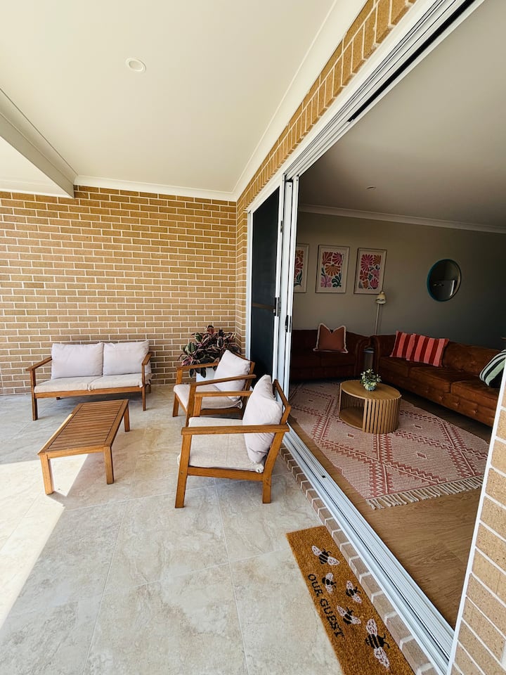 Brand New 2 Bedroom Studio - Coffs Harbour, Australia