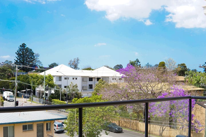 September Promotion | Unit In Indooroopilly - Brisbane