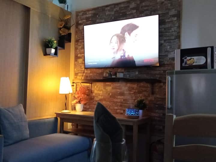 Guest Best Suite@sm Grass Res 26.5 Sq Mtr +Netflix - Quezon City