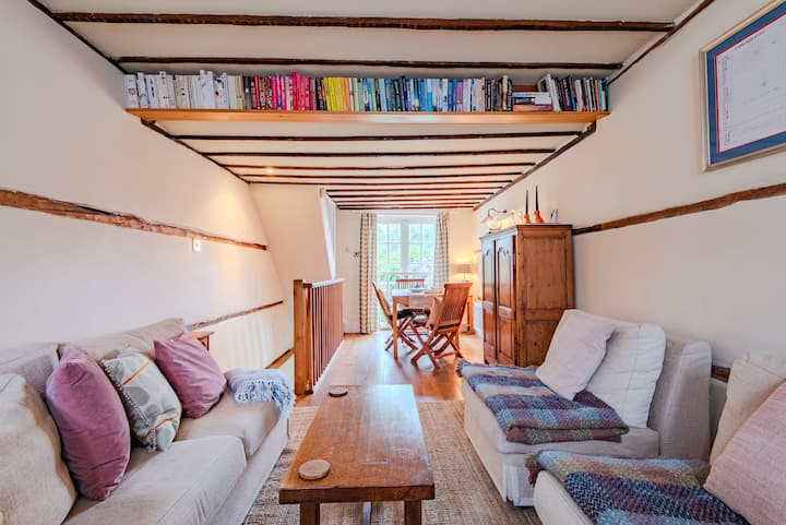 Charming, Period Cottage Located Just Off The Vibrant High Street Of Deal With A Gorgeous Garden! - St Margarets Bay