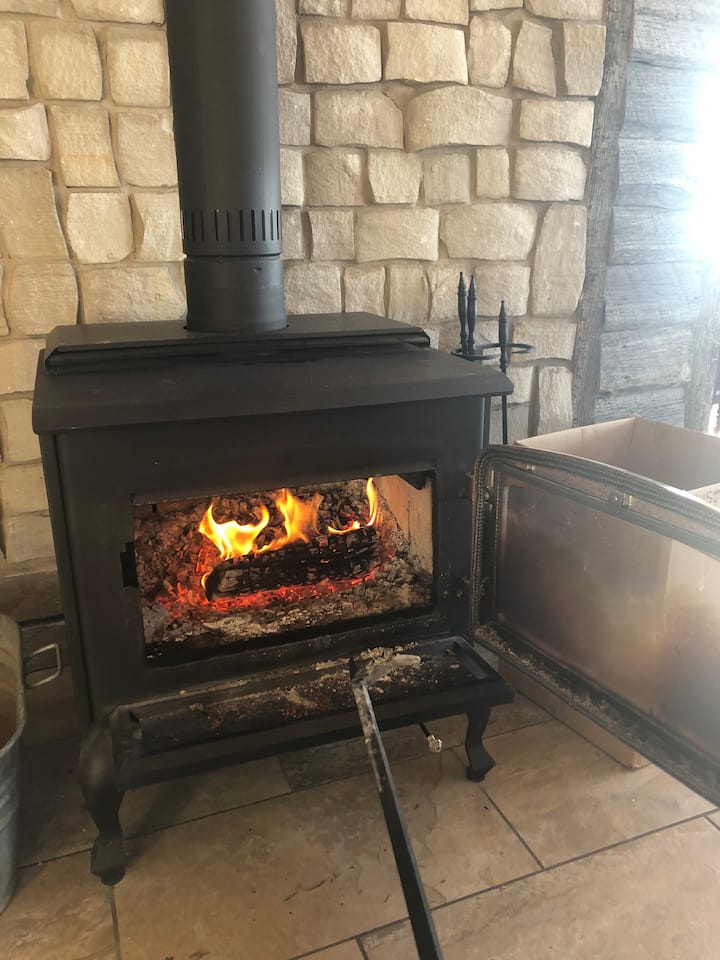 Struthers Lake Cozy Winter Getaway - Saskatchewan