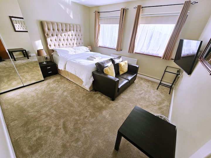 (Rds) One Bed Apartment Near The City & Transport - Dublín