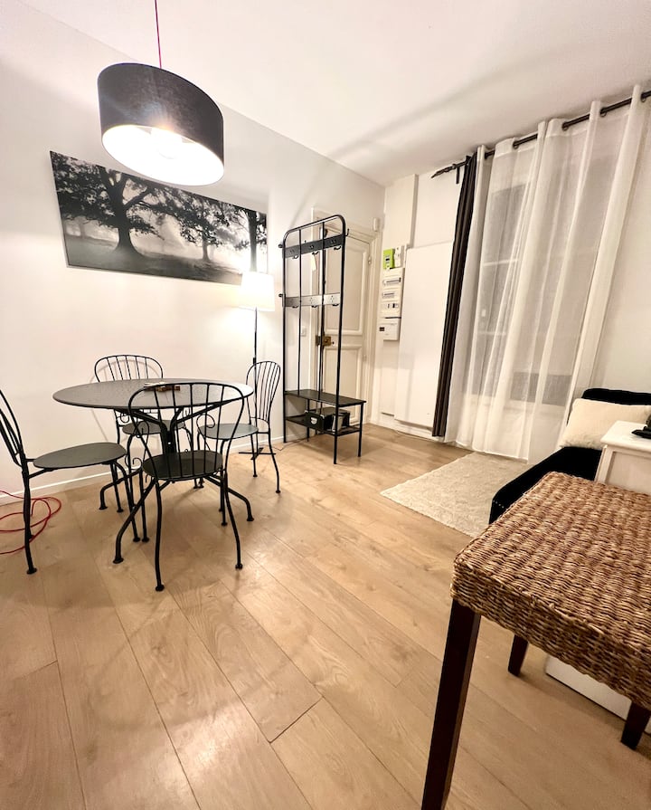 Le Marmouset  - Au Calme En Centre Ville - Versailles