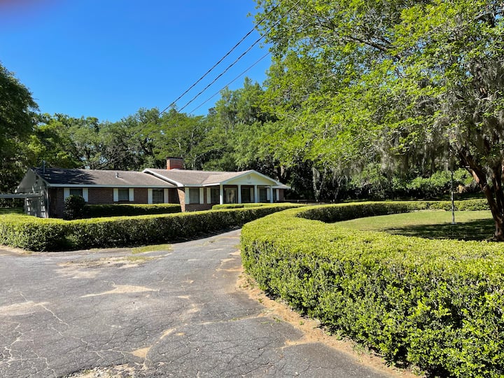 Makeda Manor
3 Bdrm/3 Bath In The City. - Tallahassee, FL