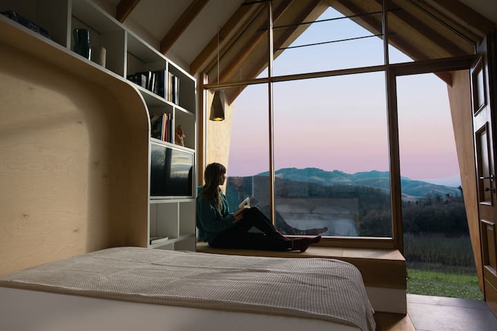 Dreamy Tiny Home Nestled In The Italian Hills - Italy